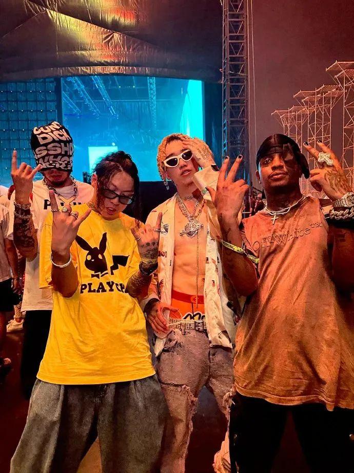 中国新生代rapper首登Rolling Loud，你见证了哪些名场面？ - 知乎