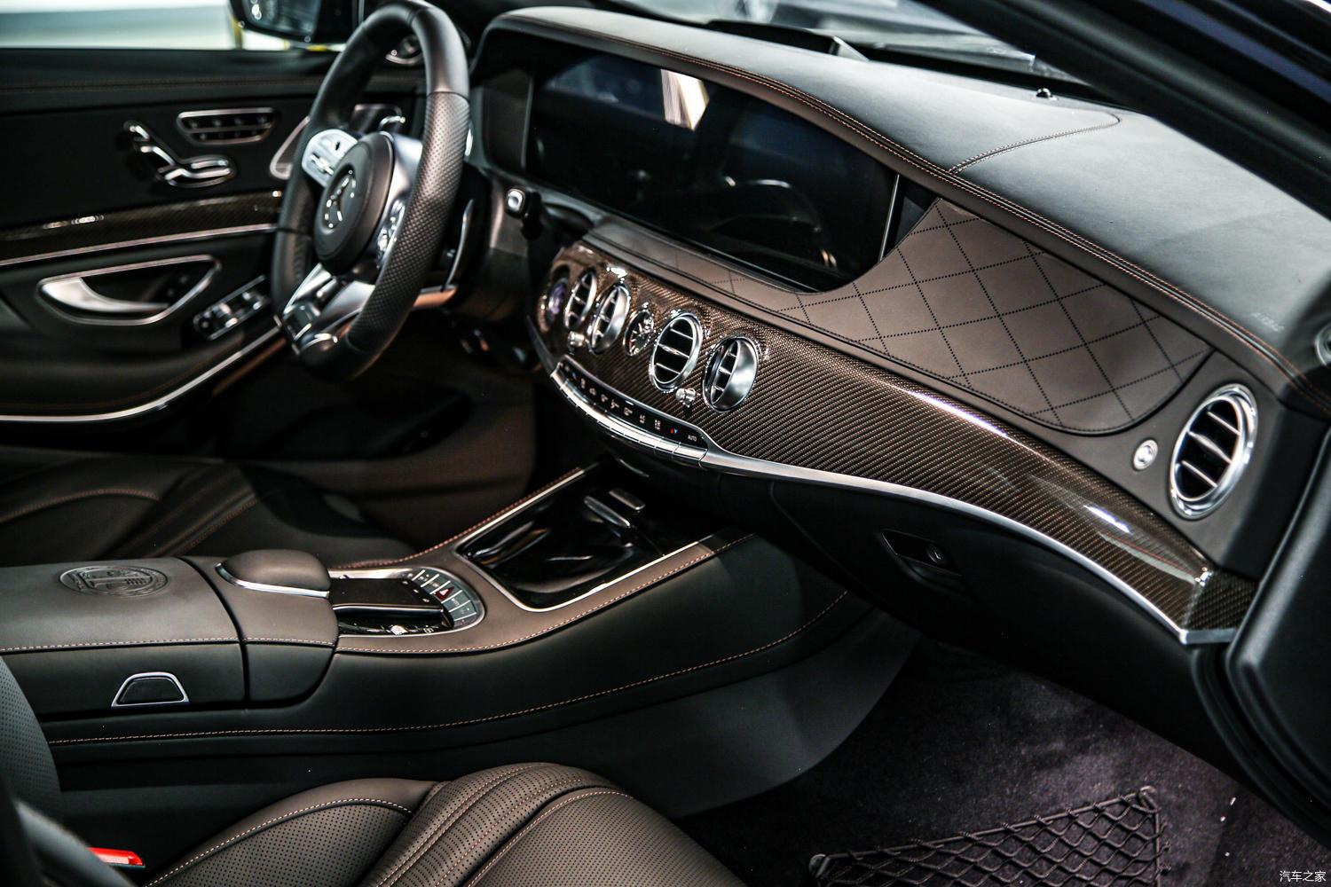 全球限量130台，奔驰V12发动机的绝唱，实拍AMG S65L典藏版 - 知乎