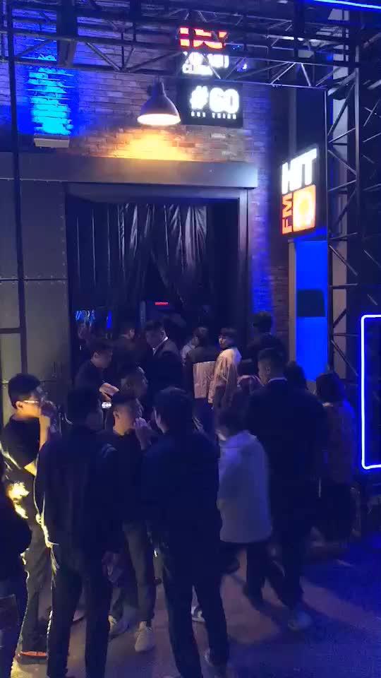 北京蹦迪指南（1）-ONE THIRD CLUB - 知乎