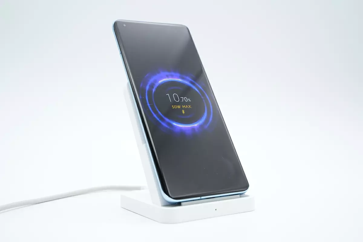 拆解报告：MI小米50W立式风冷无线充Pro MDY-14-EN - 知乎