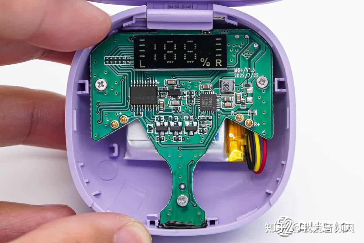 Baseus倍思Bowie WM02+真无线耳机拆解，LED智能数显屏，50h超长续航 - 知乎