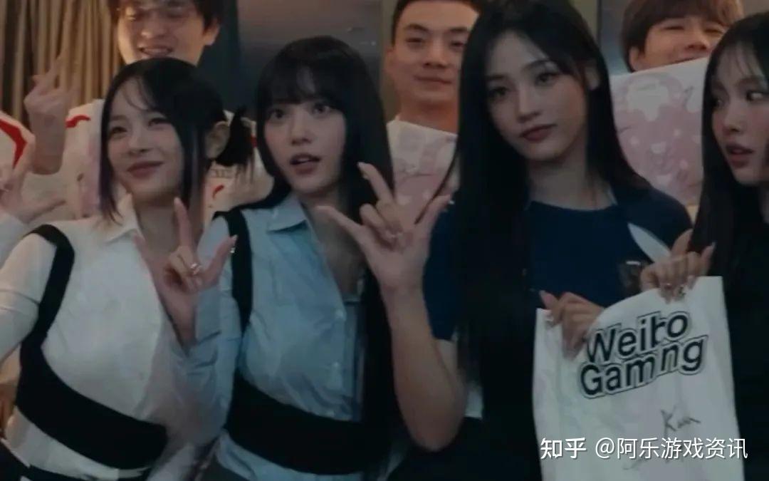 ShowMaker与NewJeans合照曝光，粉丝惊呼太般配！ - 知乎