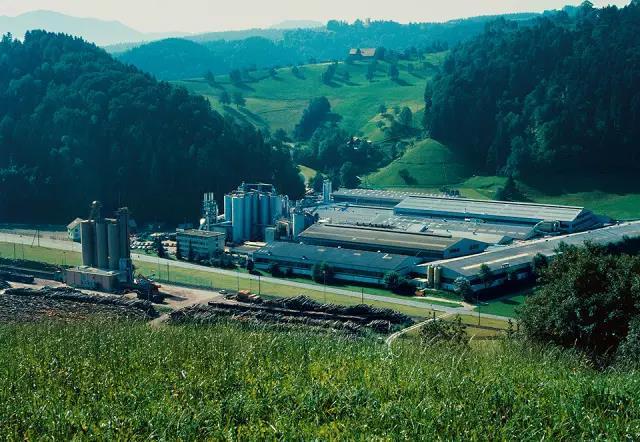 大家好，我是瑞士卢森地板 - 知乎