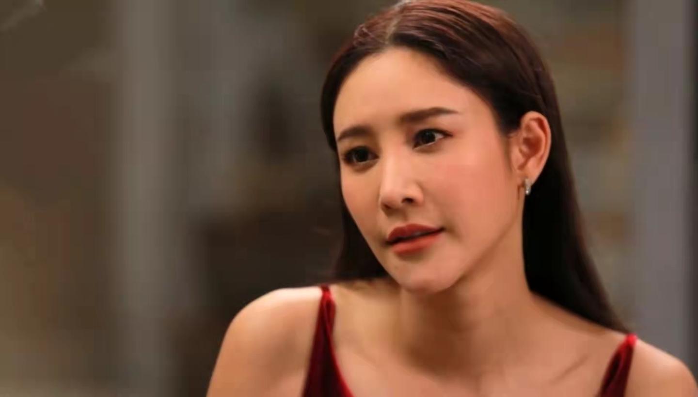 泰国女星Tangmo坠入湄南河身亡，然而网友怀疑，并非意外这么简单 - 知乎