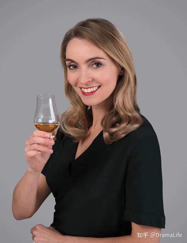 海伦娜·尼克林（Helena Nicklin） - 知乎