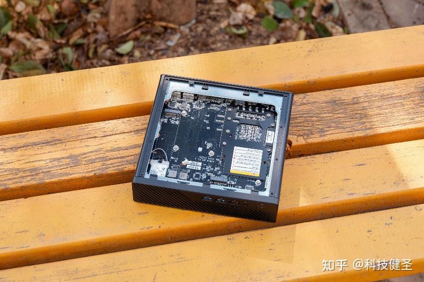 既能游戏又能AIO的家用小主机——铭凡MS-A1开箱体验 - 知乎