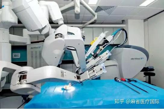 第四代达芬奇机器人正式“上岗” 心脏搭桥手术 不开胸也能做！ - 知乎