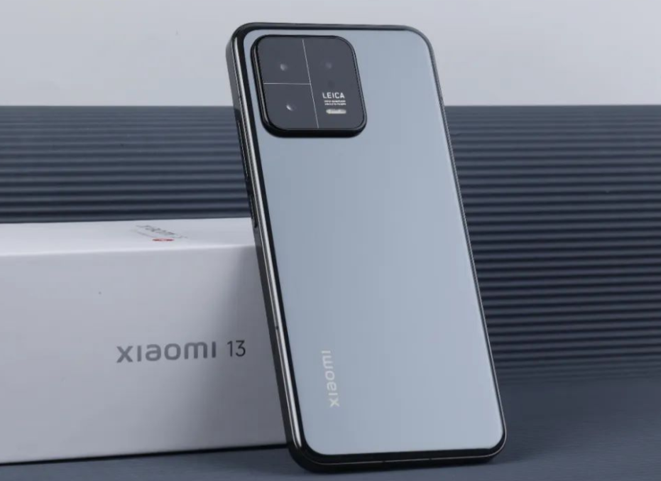 3999元起的高端旗舰，选择荣耀migic 5还是小米13？看完就明白了 - 知乎