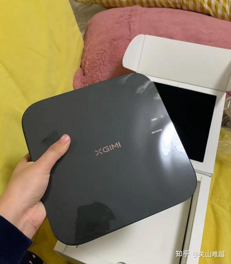 2022家用投影仪推荐：如何有效打造高品质家庭影院？附小明Q2 Pro / 极米new z6X实测对比