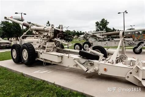 【外网：中英对照】南非G6"犀牛"轮式自行火炮（South Africa G6 "Rhino" Self-Propelled ...