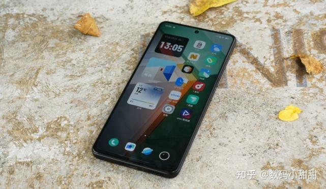 iQOO 11与iQOO 11 Pro：骁龙8Gen2+三星E6+自研芯片，如何选择？ - 知乎