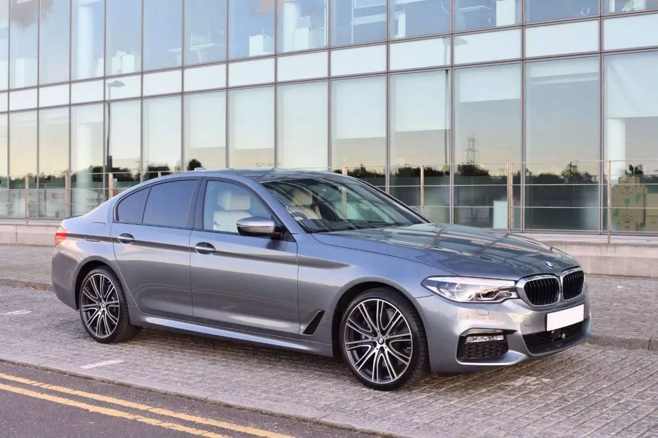 动力胜过宝马730，53万提台540划算吗？网友：空间差了一个MINI - 知乎