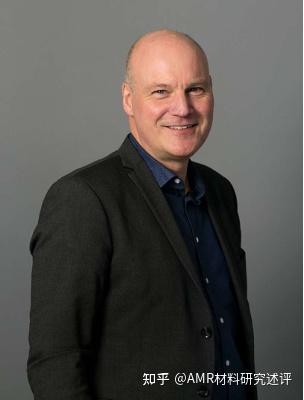 南京理工大学徐勃教授和西湖大学孙立成院士：螺芴氧杂蒽类有机空穴传输材料分子设计及光伏电池应用 - 知乎