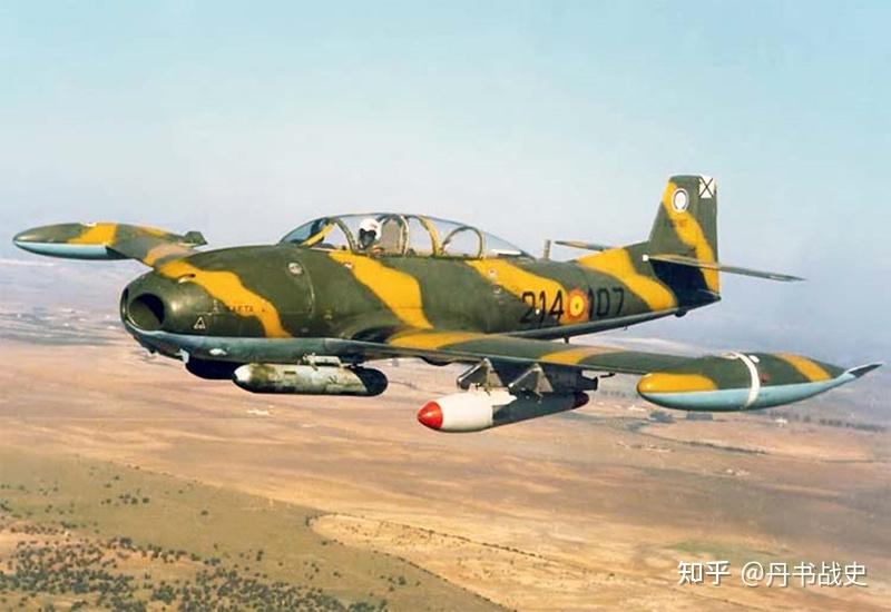 大鼻孔的西班牙Ha-220“Super Saeta”轻型攻击机 - 知乎
