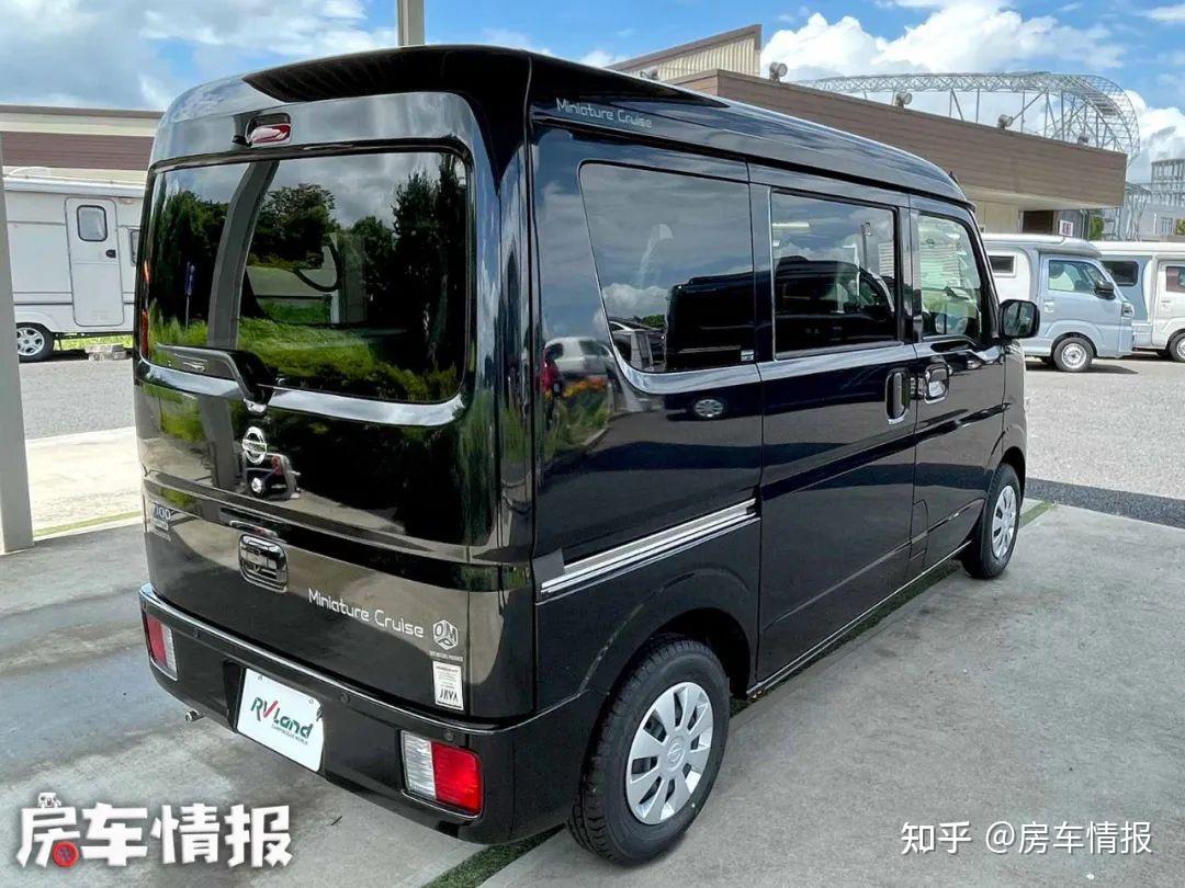 完全就是大玩具！日产NV100露营车，长仅3.3米带四驱有大床能做饭 - 知乎