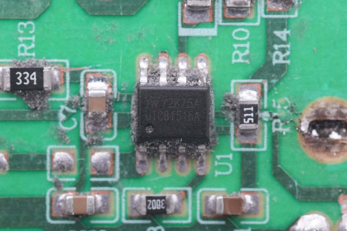 拆解报告：AIMA爱玛218W锂电专用充电器DZL482001 - 知乎