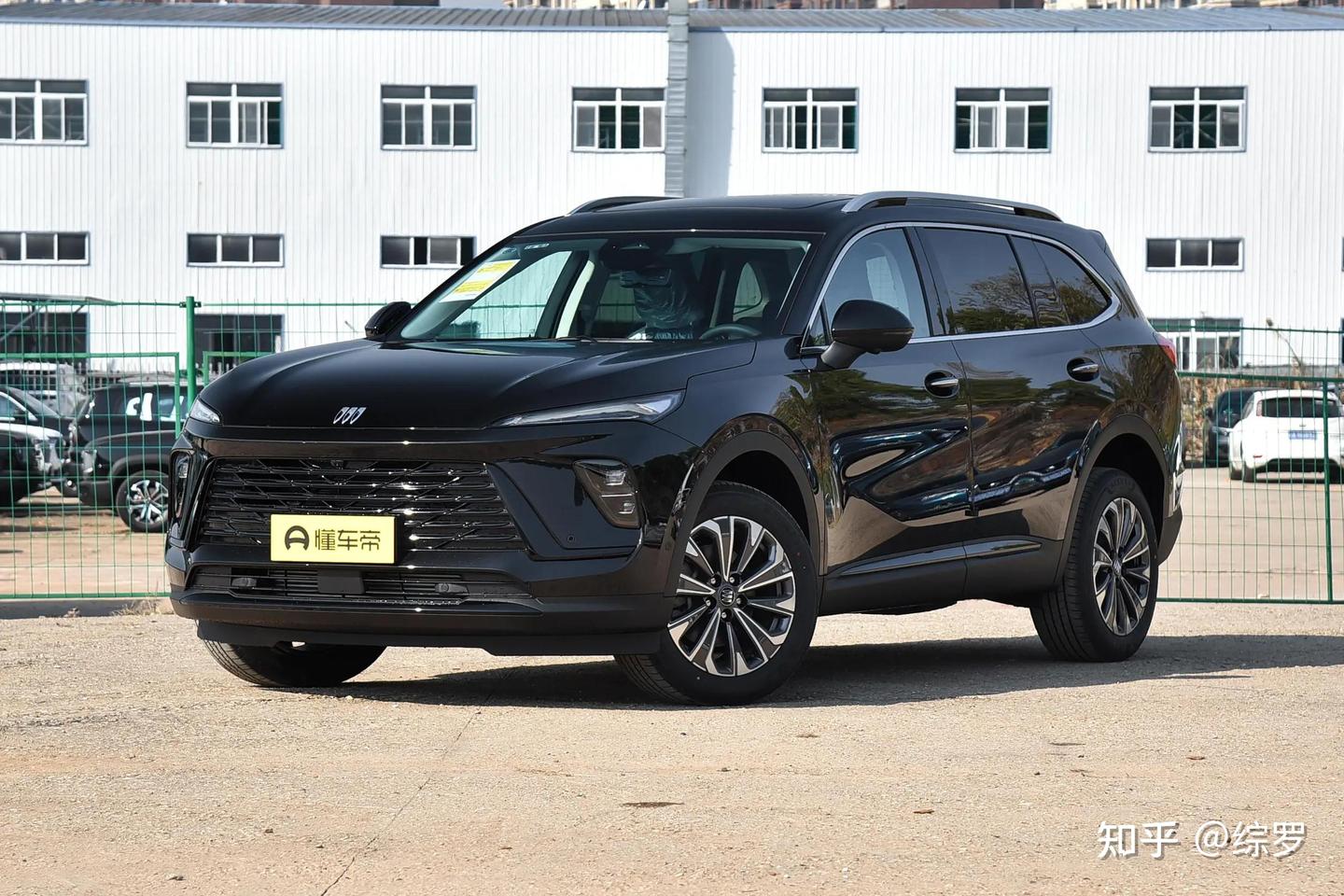 2.0T四驱、长轴距、后备箱纯平！几近完美的10款中型SUV - 知乎