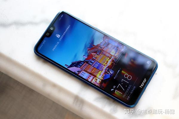 撩人小萌脸，拍照吃鸡两手硬，千元旗舰荣耀9i深度评测 - 知乎