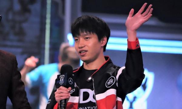 【人物志】EDG.Clearlove——世界聚焦于谁 - 知乎