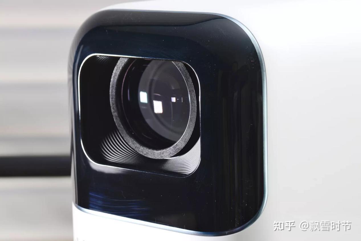 双11，迷你投影仪怎么选？极米Z6X和小明Q2 Pro哪个值得入？ - 知乎