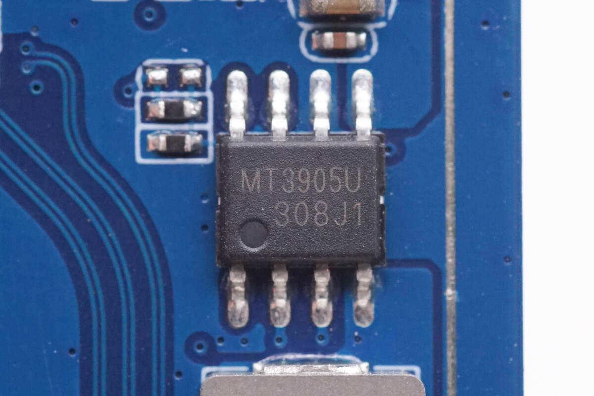 拆解报告：UGREEN绿联4K USB-C五合一多功能扩展坞CM511 - 知乎