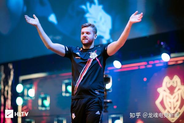 NIKO个人资料2021近况-以凡人之躯对抗众神明的那个男人! - 知乎