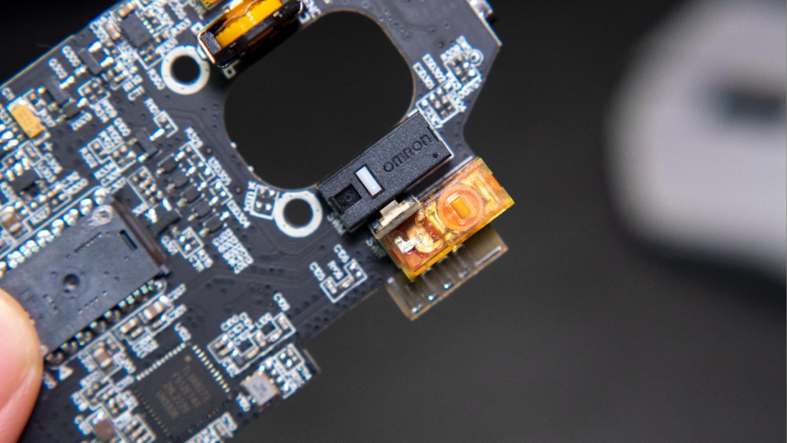 国产3395又一新作， 标配2Khz回报率的达摩鲨M3s表现如何 - 知乎