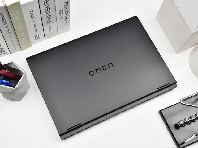 到底谁更强？酷睿i9-13900HX对比锐龙9 7945HX - 知乎