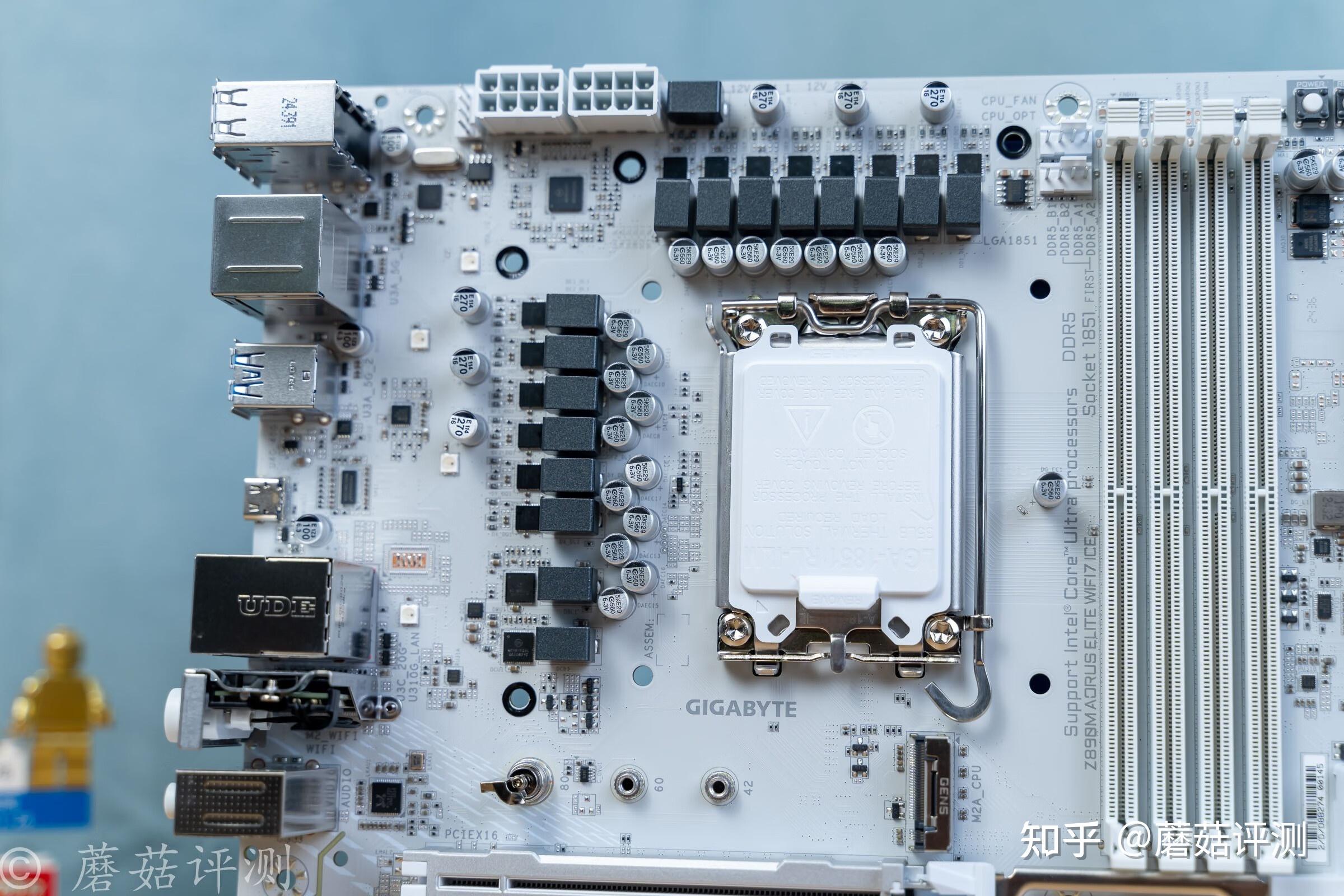 梦幻白装，打造小体积钢炮主机，技嘉冰雕Z890M AORUS ELITE WF7 ICE DDR5主板 拆解评测 - 知乎
