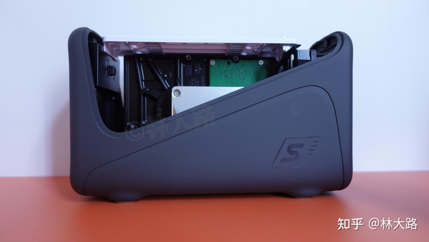 极空间Z2S测评：极而简、小而美