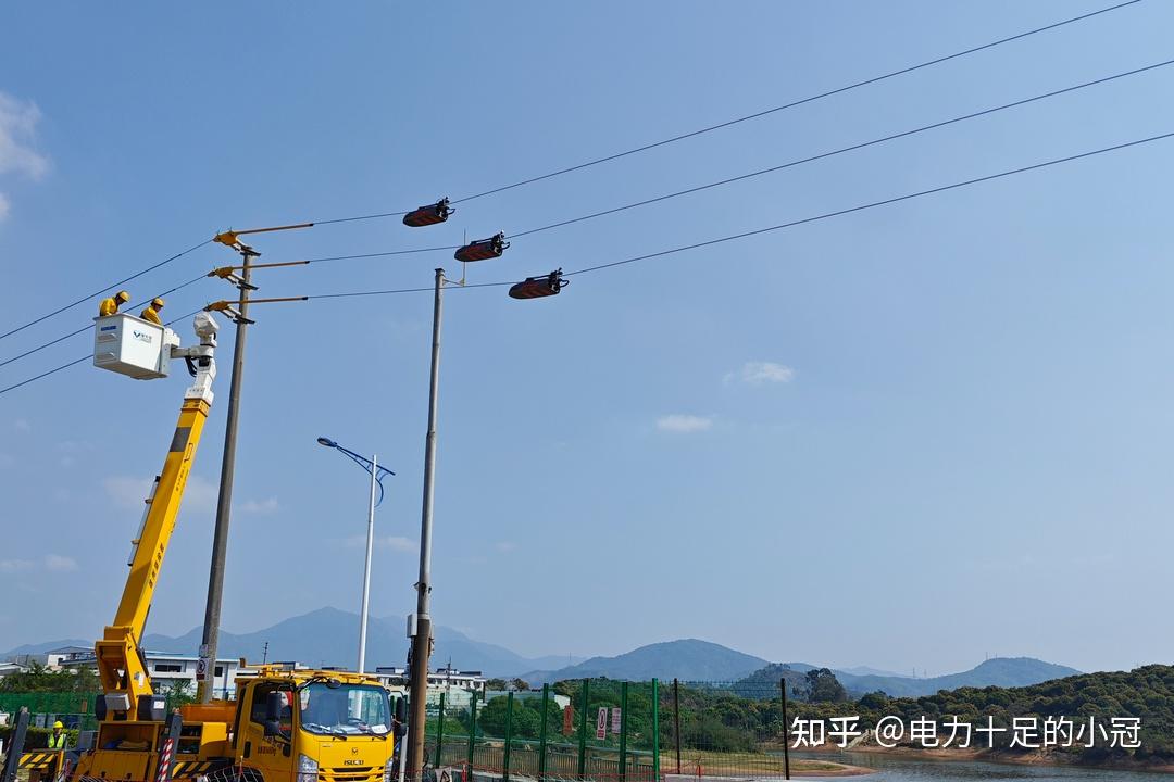 星品丨智能涂覆机器人G20M、G20S，小线径裸导线绝缘化改造机器人 - 知乎