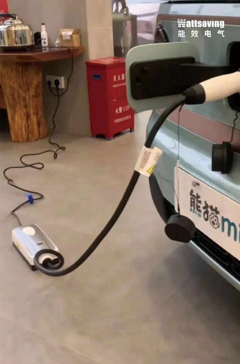 吉利熊猫mini EV真快充带火能效电气直流充电枪UCC2000 - 知乎