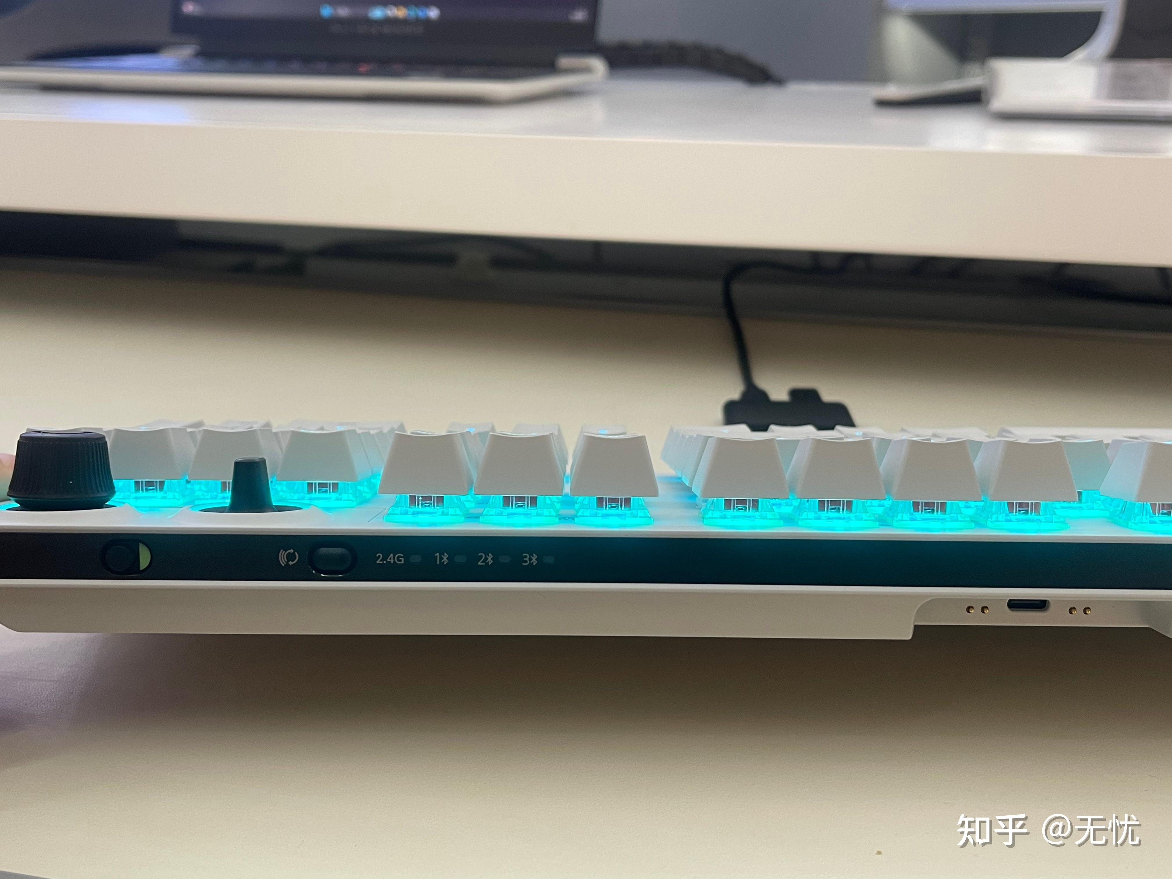 ALIENWARE外星人新品920K键盘上海太阳宫店 - 知乎