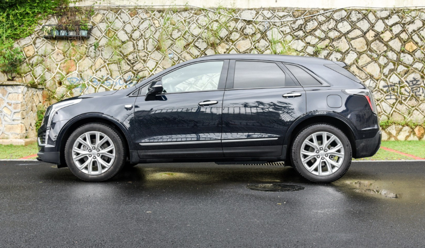 采用蜂鸟底盘科技，凯迪拉克XT5蜂鸟版为何不值得买？ - 知乎