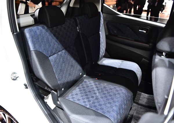 日产精致KCAR，比北斗星漂亮！0.66L排量代步舒服 - 知乎