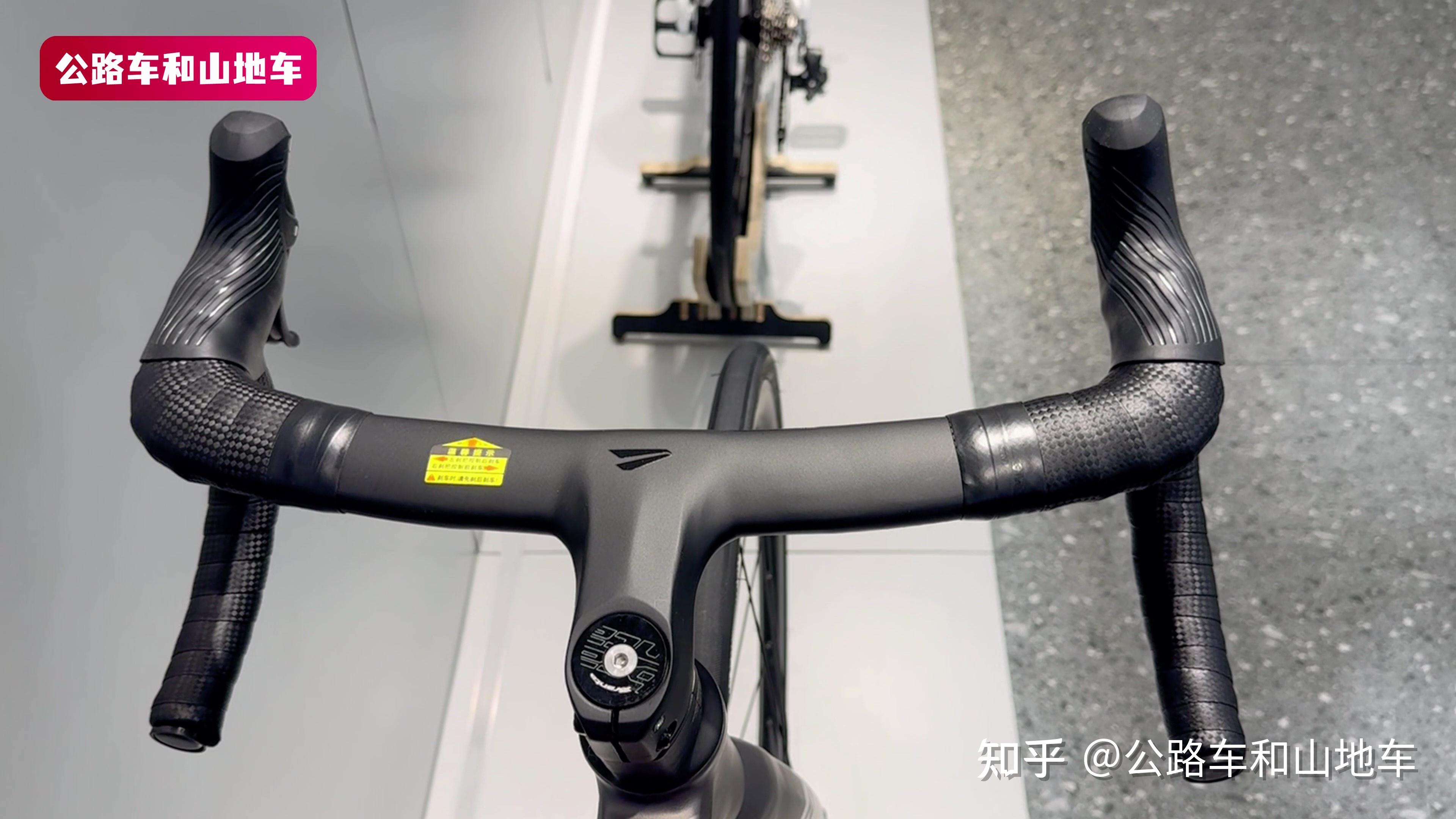 2024款喜德盛ad300新老款变化细节，与ad350区别差异在哪里？ - 知乎