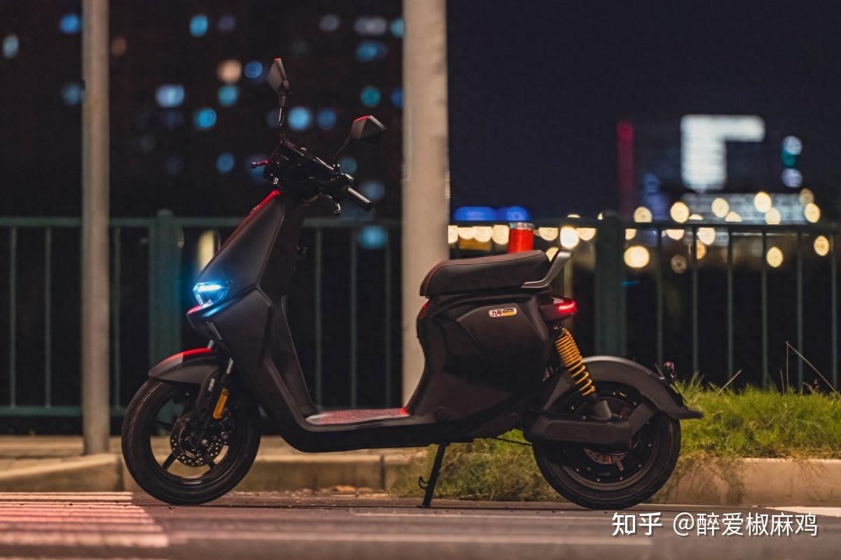 更帅更强更有诚意｜九号机械师Mmax110新国标电自天花板 - 知乎