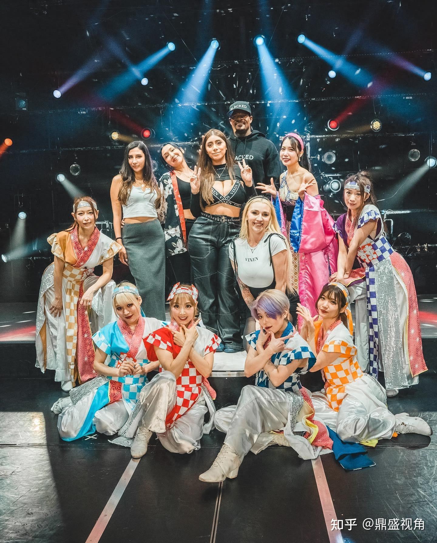 华丽且著名的业界双馨女演员，维奥莱特·迈尔斯 (Violet Myers) - 知乎