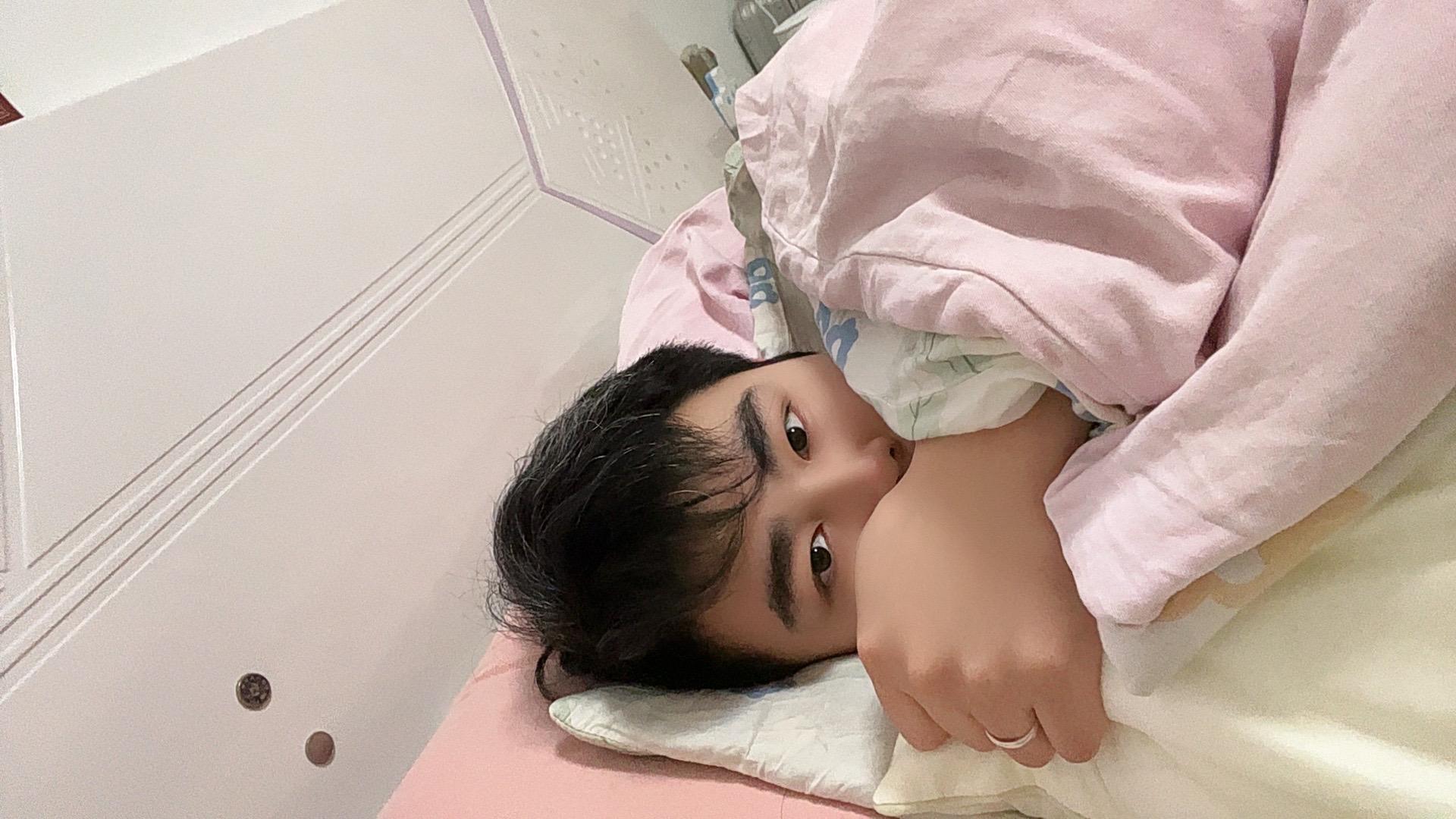 憋尿 尿裤子 知乎 3198