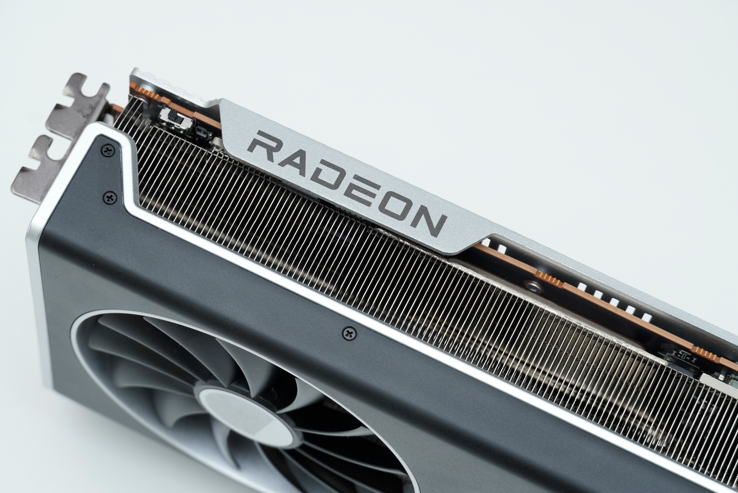 冷静与强劲性能兼得 AMD 锐龙5 7600&锐龙7 7700、锐龙9 7900首发测评 - 知乎