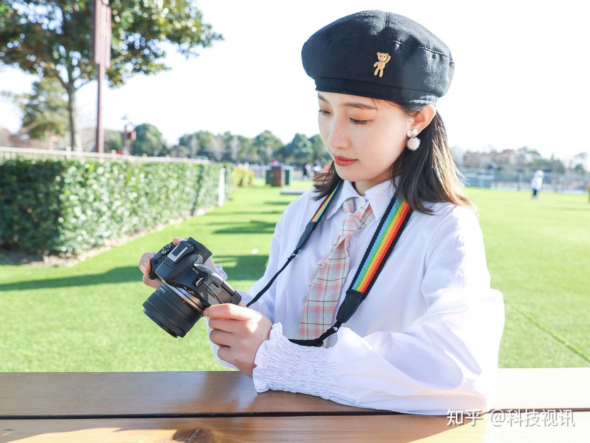 高颜值拍照利器！套机5599元 佳能EOS R50初体验 - 知乎