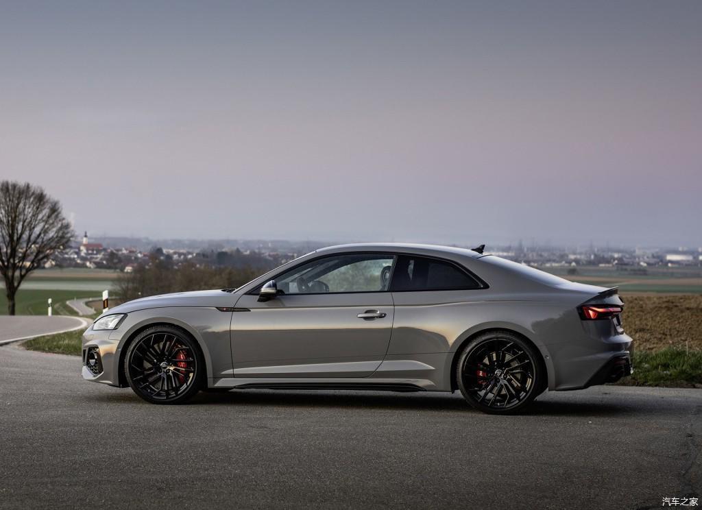 新款奥迪RS 5 Coupe即将上市，预售价86.00万元 - 知乎