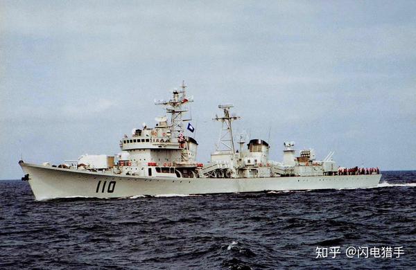老舰传奇——中国051型导弹驱逐舰 - 知乎