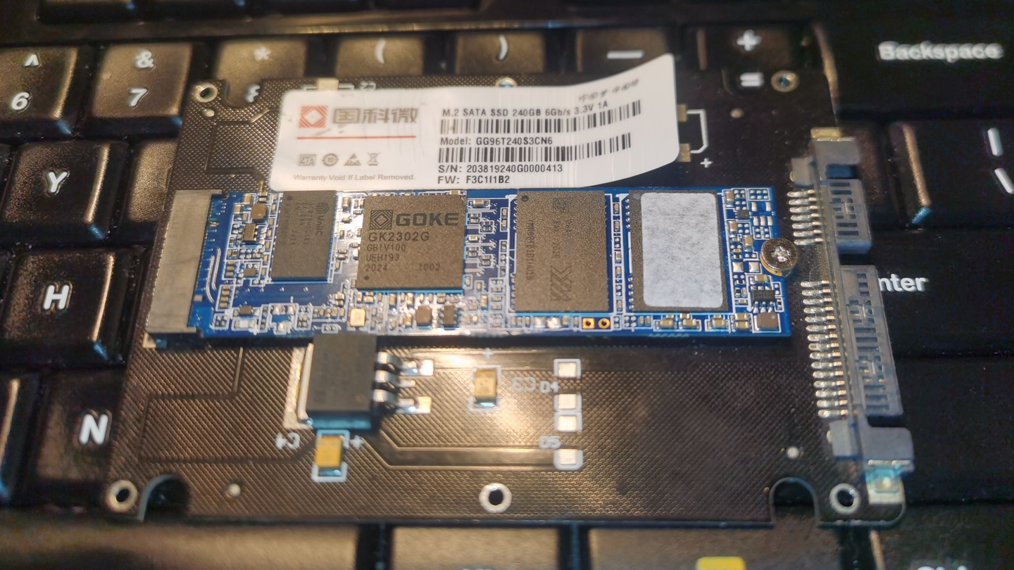 【图拉丁】长江YMTC 64L耐写王固态捡垃圾指南 - 知乎