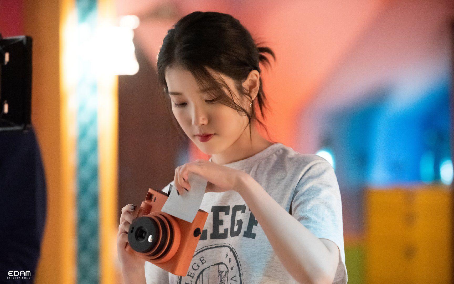 IU电脑壁纸收藏版 - 知乎