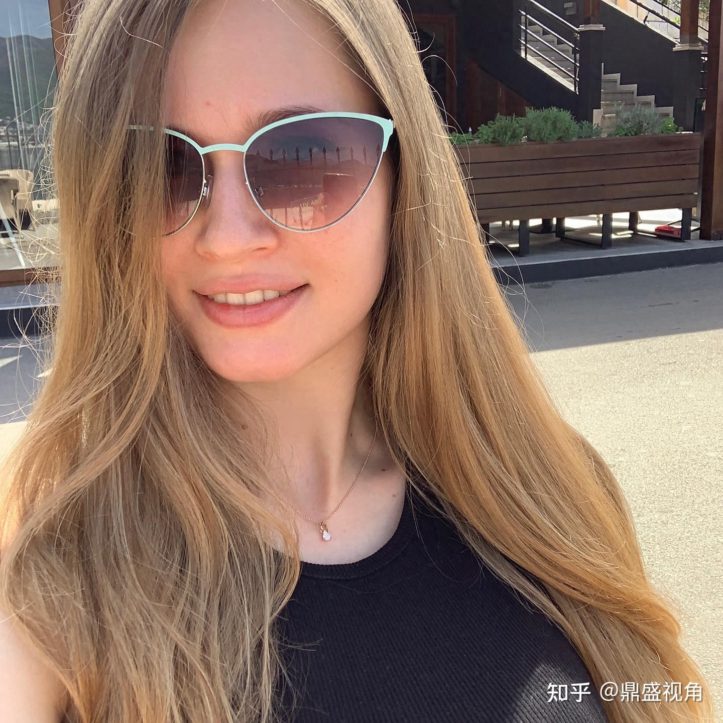 斯特拉·卡多(Stella Cardo)那个突然间就长大了的邻家甜美女孩 - 知乎