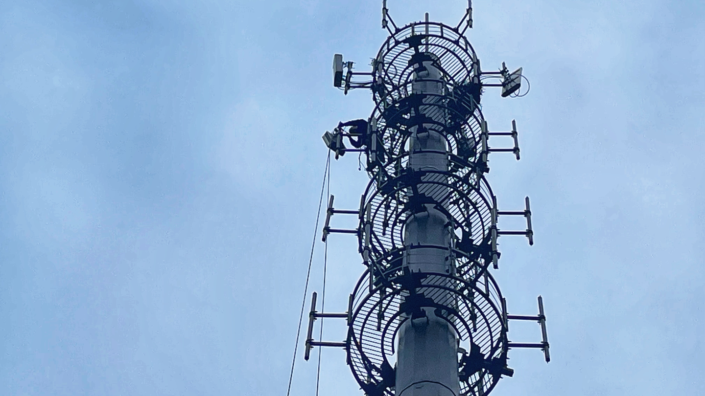 中国电信江苏南京分公司完成全国首个5G高铁64TR双载波覆盖 - 知乎