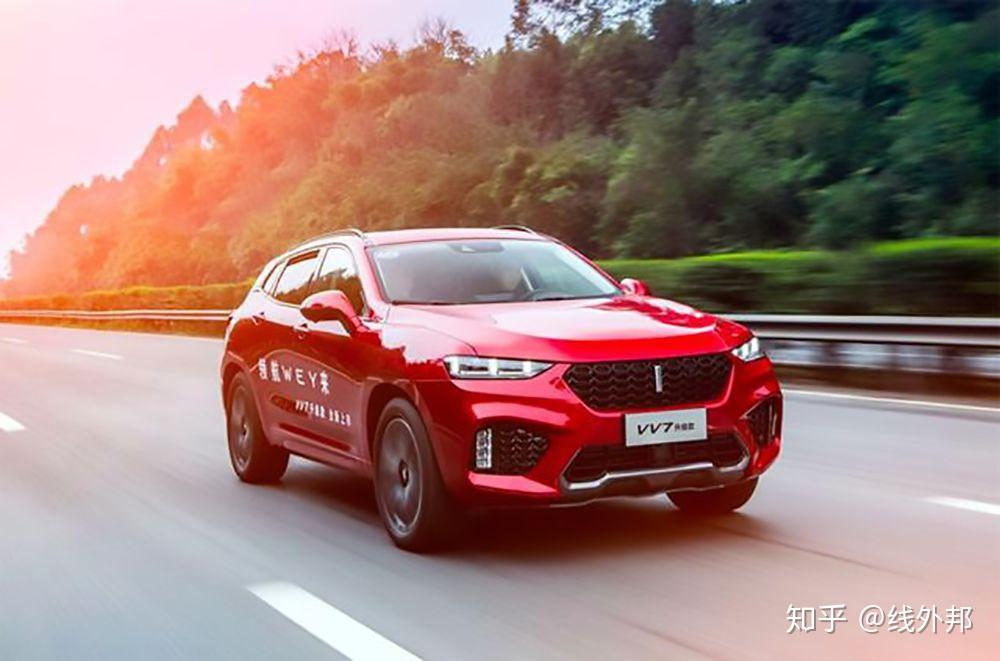 自主豪华SUV之争：实拍对比魏派VV7和红旗HS5 - 知乎