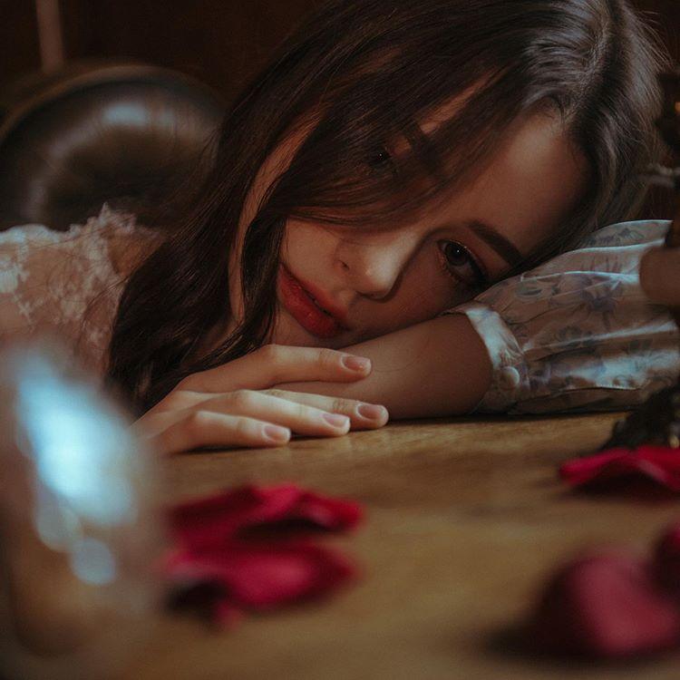 #俄罗斯美女dasha taran 头像壁纸合集——真的是神仙颜值 - 知乎
