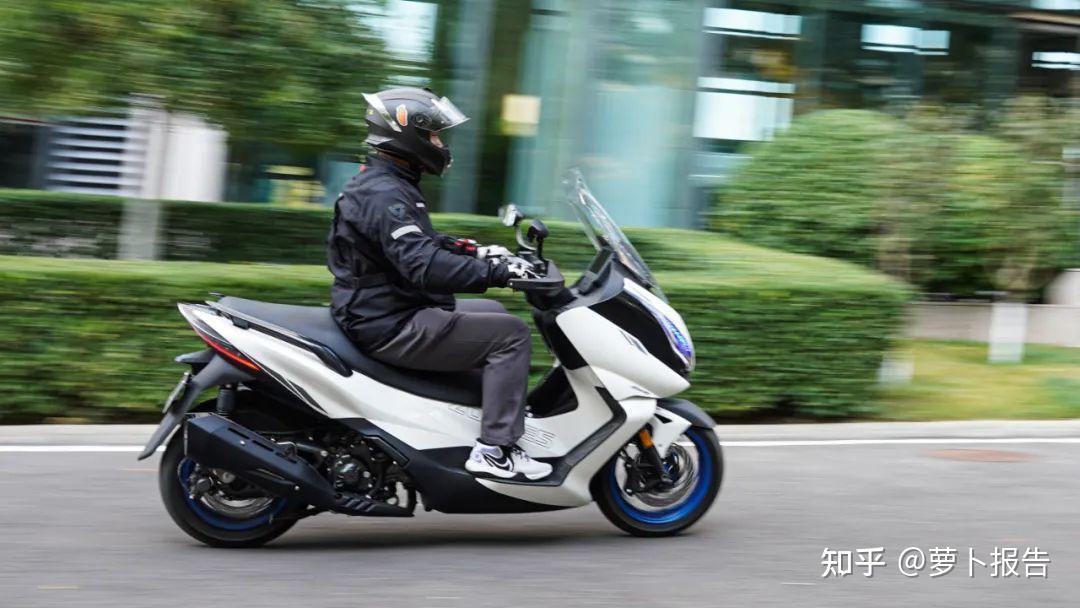 巨能装！升仕350E新车尝鲜 - 知乎